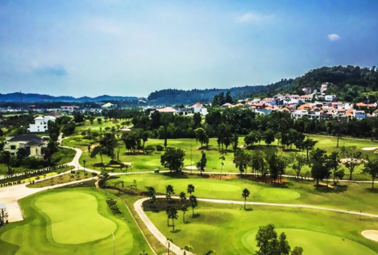 8 Beautiful Places in Batam You Can Visit Instead of Blindly Following ...