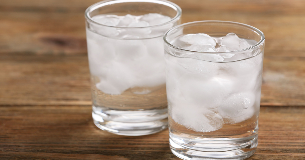 10 Ways That Iced Water Can Help You Lose Weight - Goody Feed