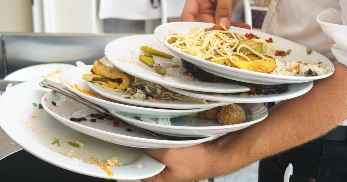 A Waiter Explains the Food Wastage Policy in a Buffet & The Rationale ...