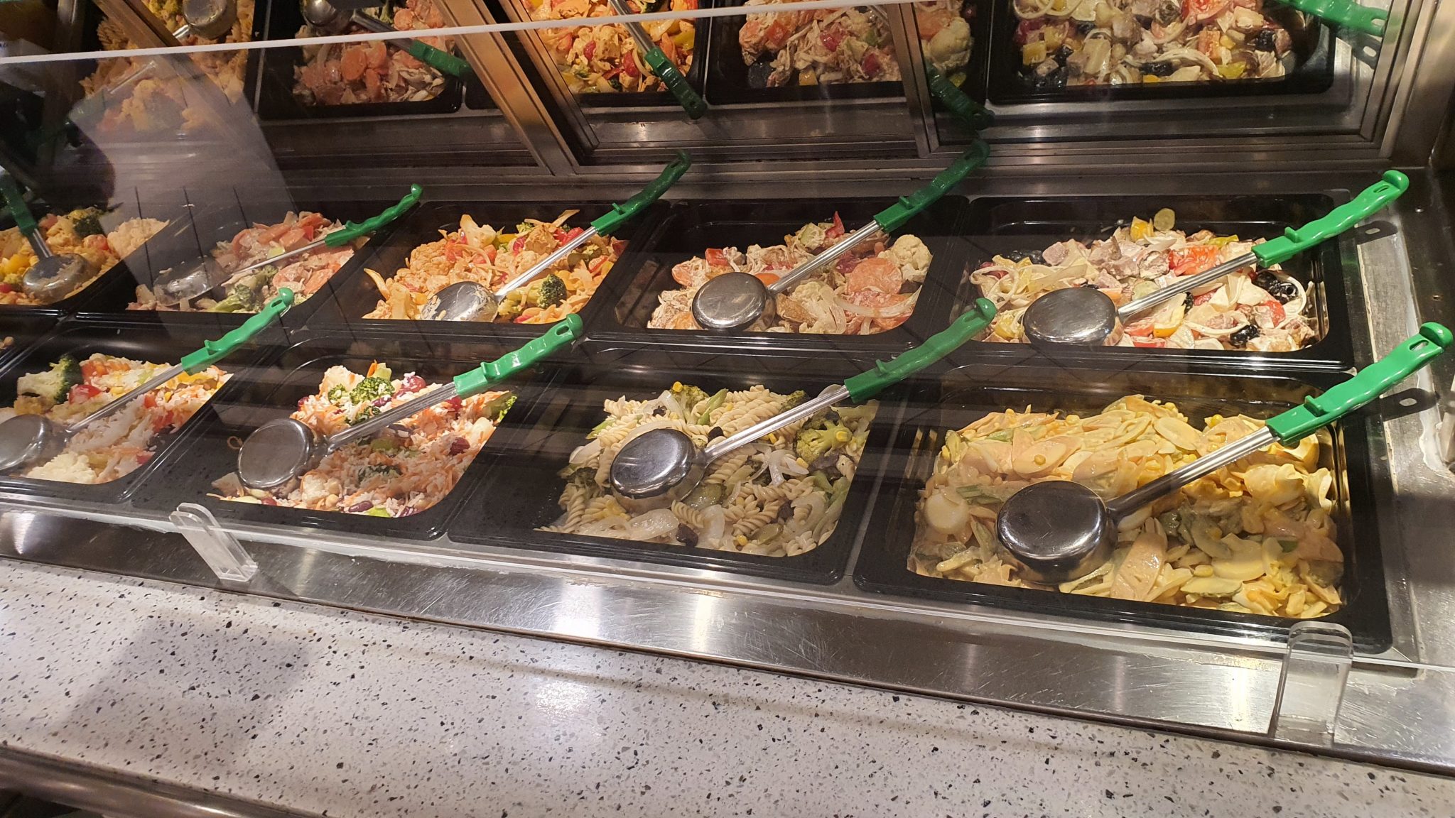 8 Makan Places in S’pore with Free-flow Food (or Sides) Without the ...