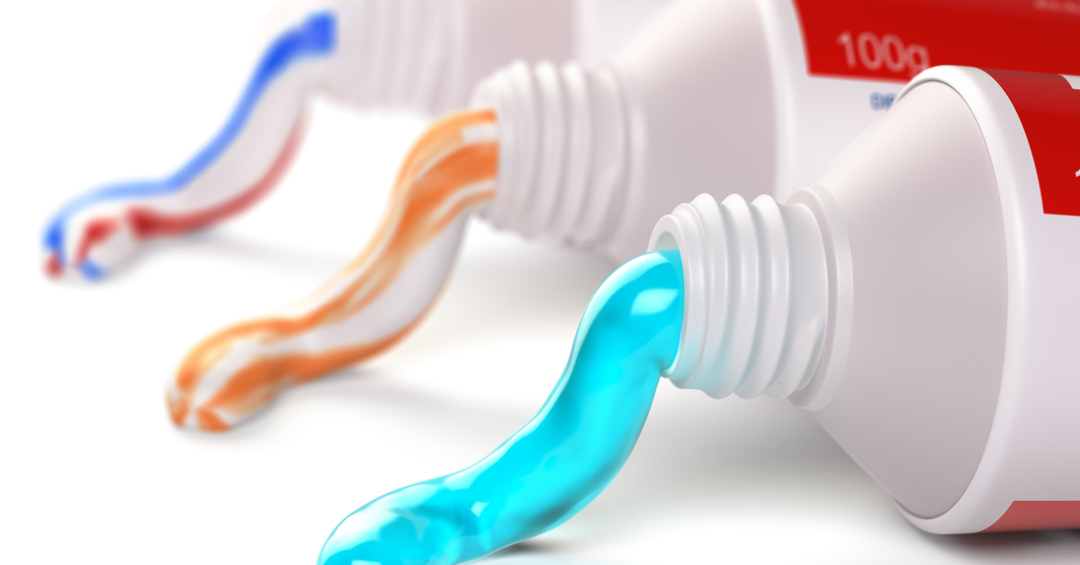 10 Useful Uses Of A Toothpaste Besides Using it to Brush Your Teeth ...