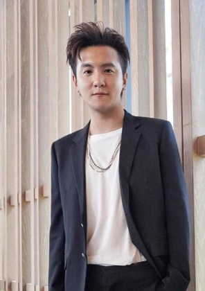 Ian Fang is the Next MediaCorp Celebrity to Buy a Condo & Showing it on ...