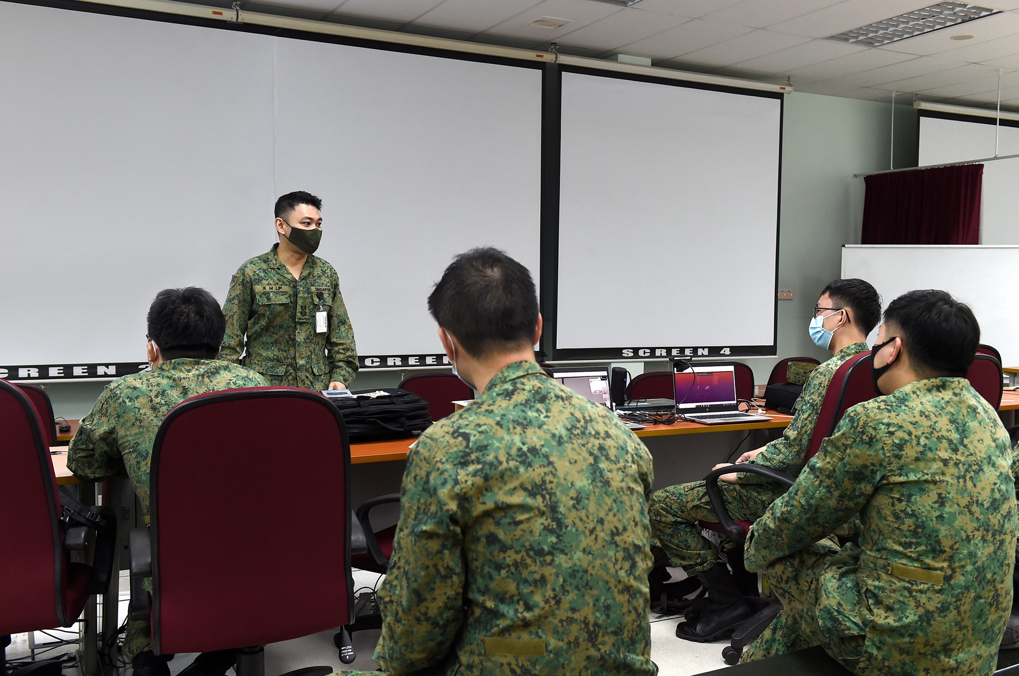 NSmen Who Complete NS Milestones Will Get $2,000 in Cash - Goody Feed