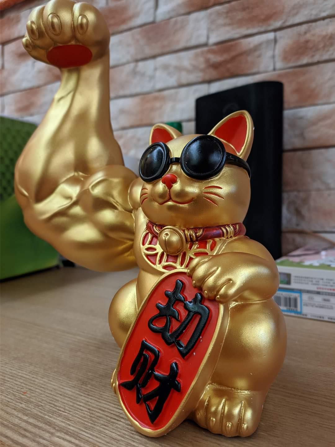There Are Now Extremely Muscular Fortune Cats for Sale for a Huat 2021 ...
