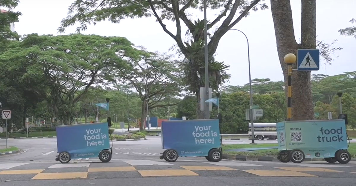University Students Create A Cute Food Delivery Robot to Deliver Meals ...