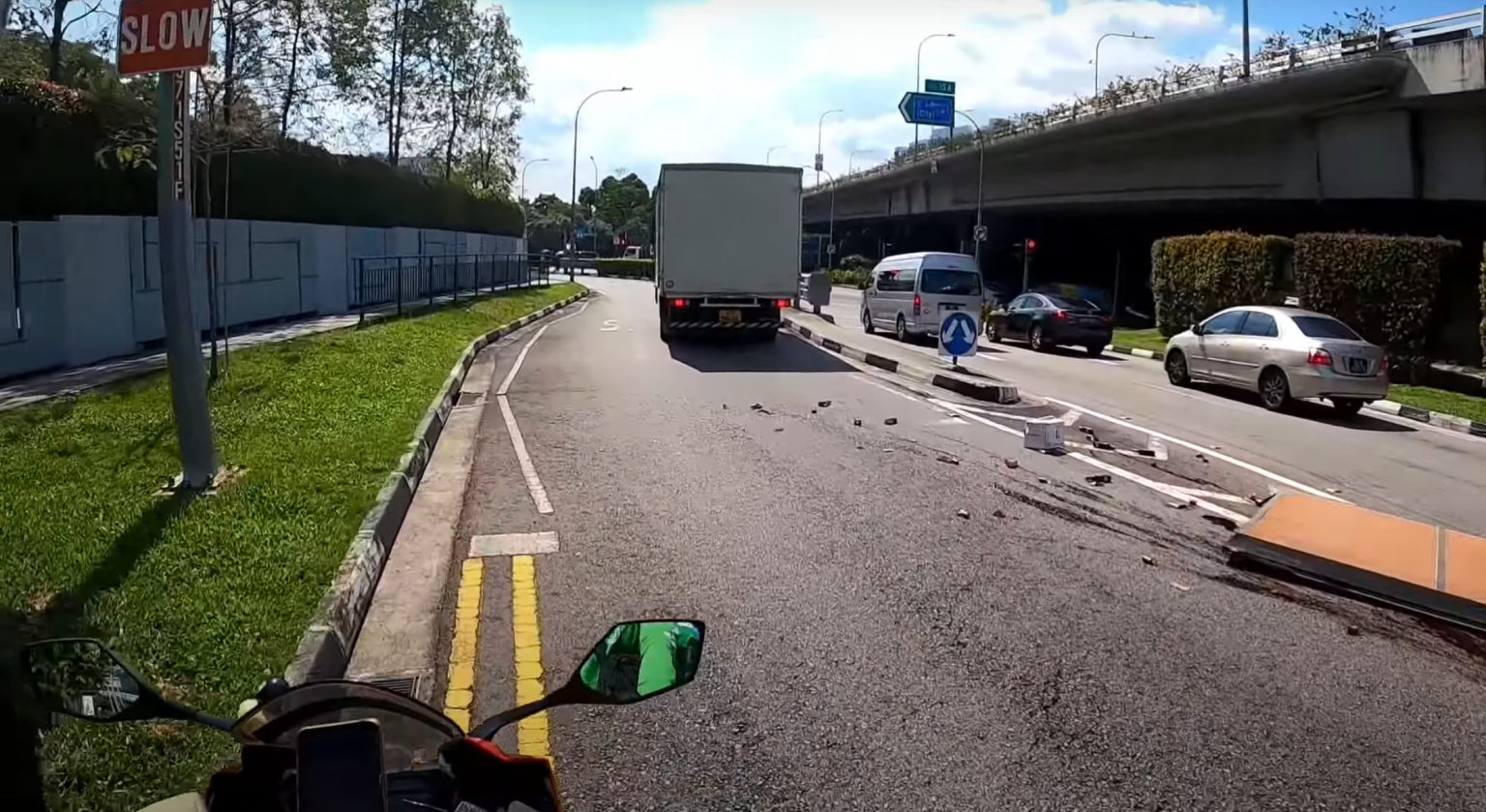 Lorry Sliding Door Falls off When Driver Mounted Kerb Near Upper ...