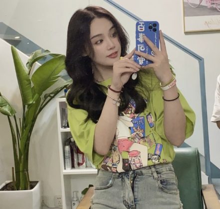 Chinese Influencer Dies After Netizens Urges Her to Drink Pesticides to ...