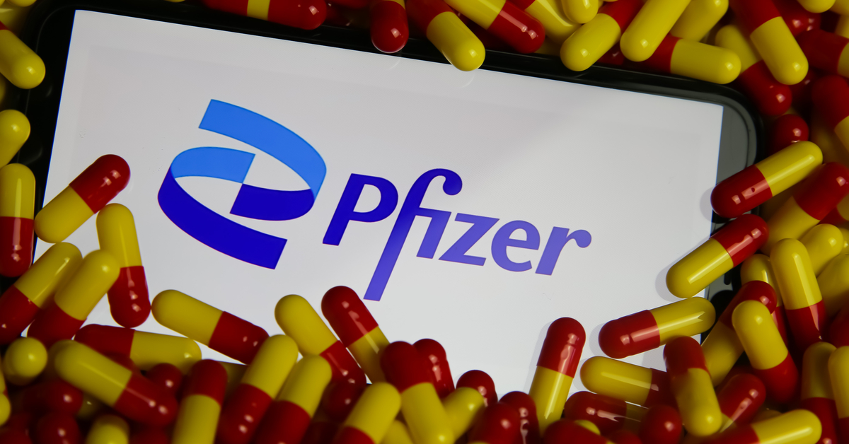Pfizer Says Its COVID-19 Antiviral Pill Could Cut Serious Illnesses By ...