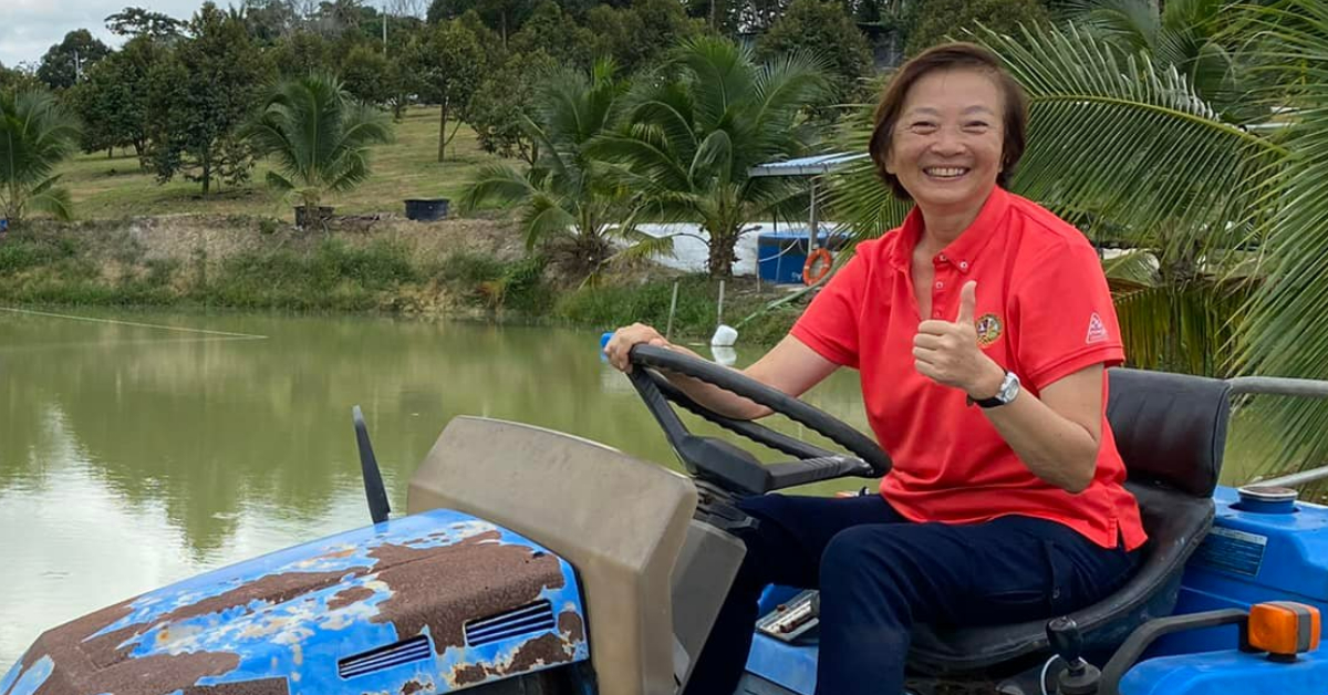 Sister Flower Ex-MP Lee Bee Wah Publishes Biography That Explains Why ...