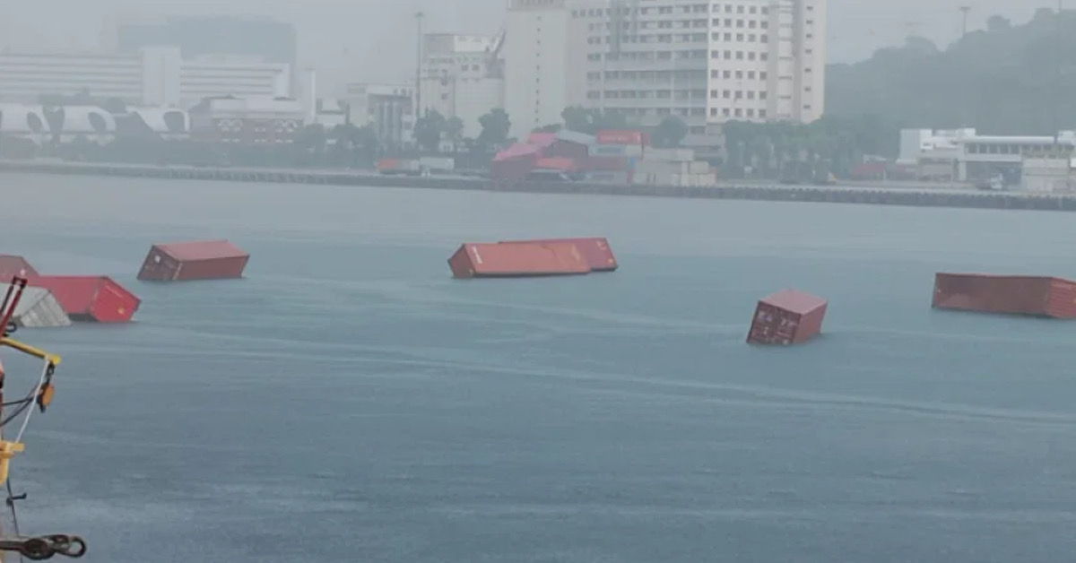 PSA Confirmed That Containers Spotted in Sea Are Empty & They Fell Due ...