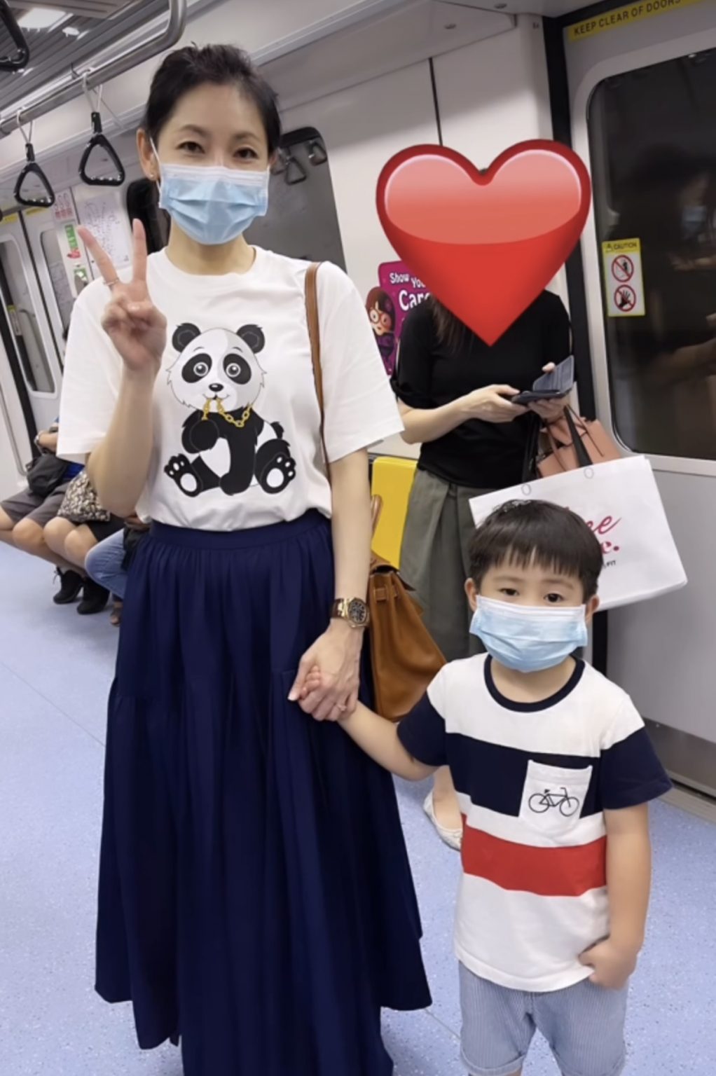 Sharon Au Took MRT for the First Time in 27 Years & Was Impressed With ...