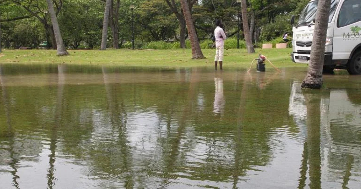High Tide on 22 Feb Led to Floods at East Coast Park for At Least 2 ...