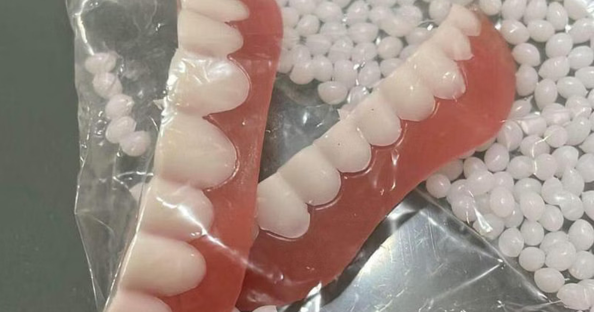 Woman Ordered 6 Dentures Online For S$65 But Received Toy Versions ...