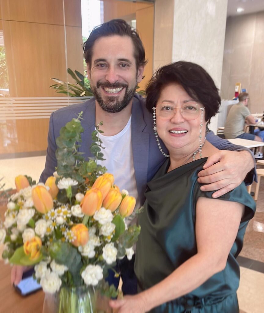 Former Pop Star Stella Huang Has Officially Remarried - Goody Feed