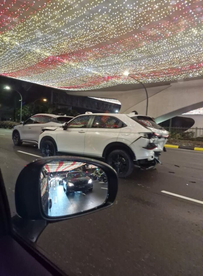 2 Sent to Hospital After 3-Car Chain Collision Near Changi Airport ...